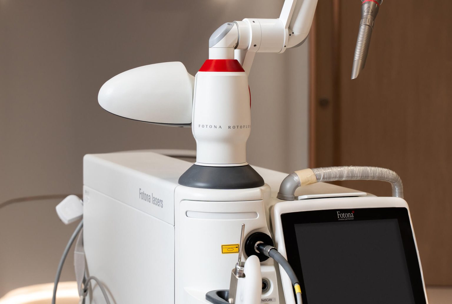 Laser Skin Tightening: Non-Surgical Solution for Firm, Youthful Skin